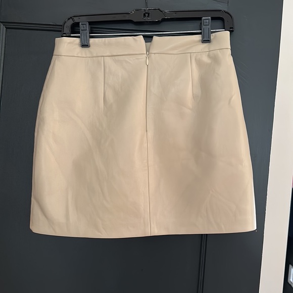 Wilfred | Skirts | Beige Wilfred Brand Leather Skirt From Aritzia ...